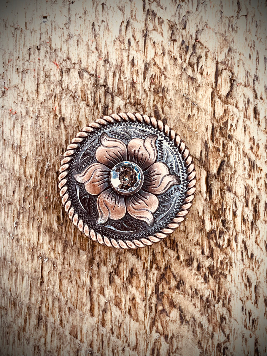 1.25" Copper Floral Concho with Crystal Stone – High Desert Conchos